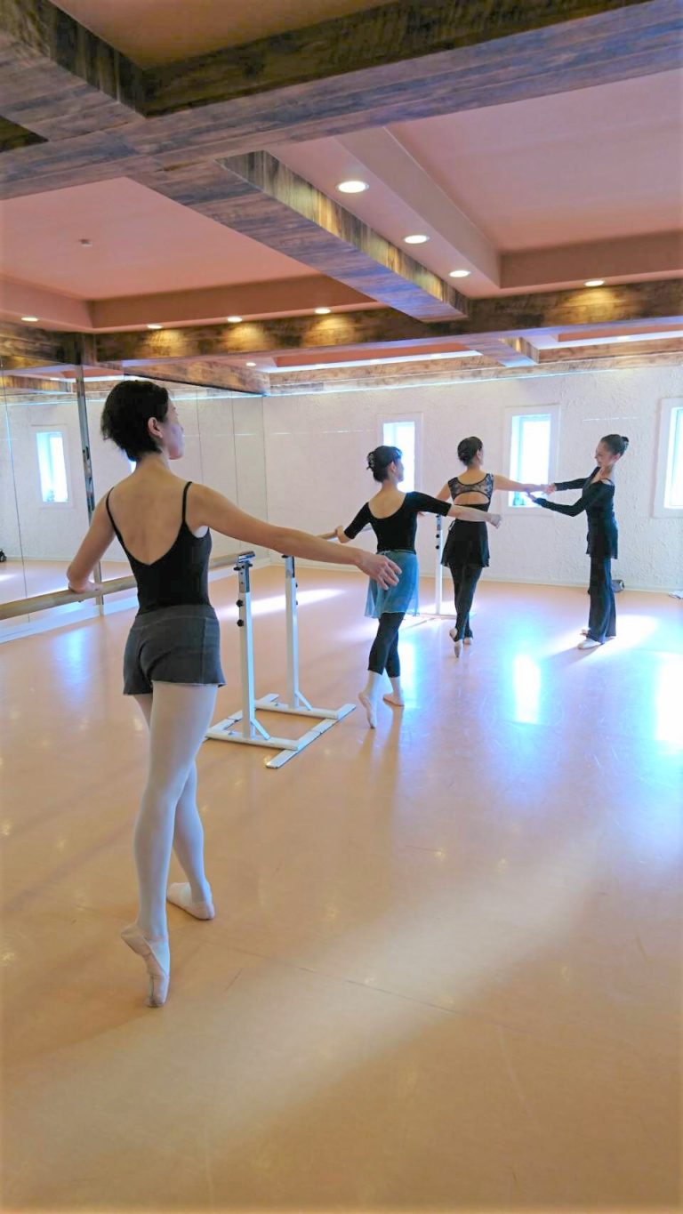 横浜の大人バレエスタジオ より美しく躍るために〜MY Ballet Studio〜 - 横浜レンタルスタジオ ダンス 演劇 カルチャー教室 レッスンに使える貸しスタジオ 桜木町ブロッサムスタジオ
